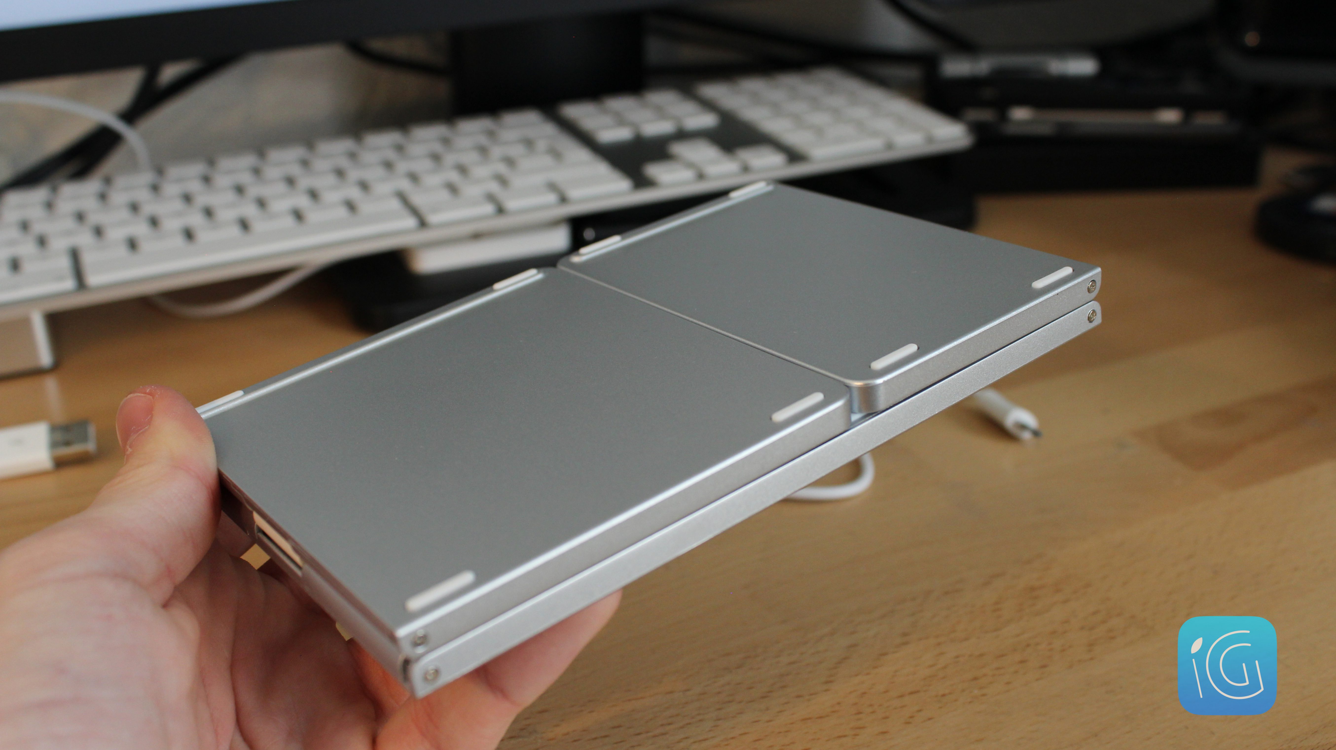 Test du clavier bluetooth pour iPhone et iPad de Jelly Comb ...